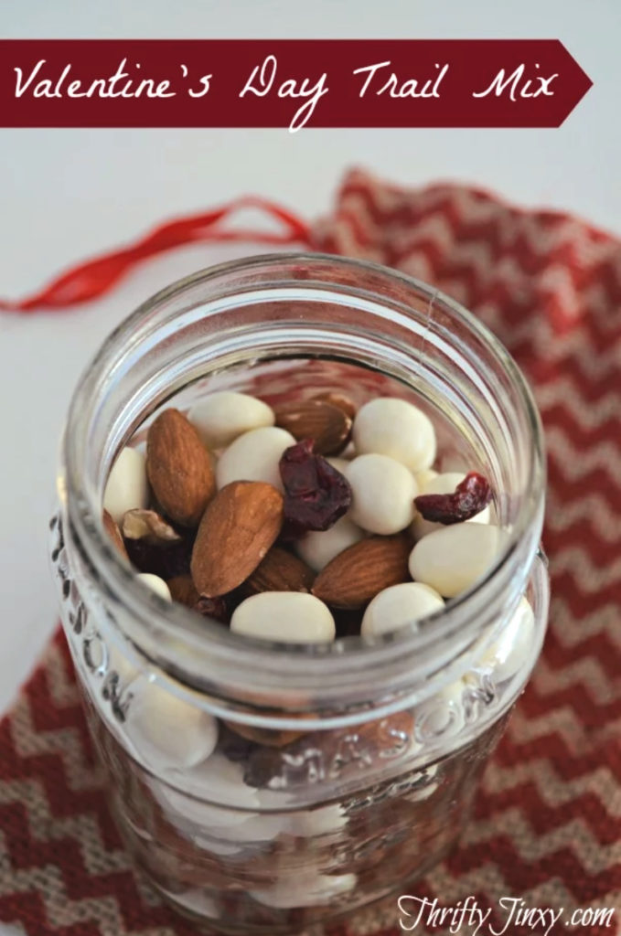 Valentines Day Trail Mix Recipe - Thrifty Jinxy