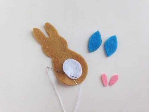 Peter Rabbit Craft with Felt - It's So Cute! - Thrifty Jinxy