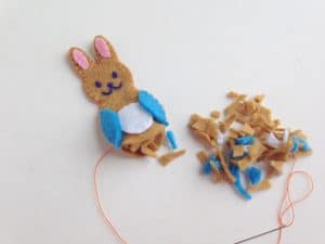 Peter Rabbit Craft with Felt - It's So Cute! - Thrifty Jinxy