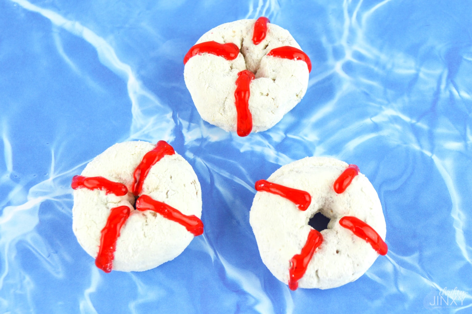 DIY Life Preserver Donuts - Perfect for Beach Parties or Shark Week ...