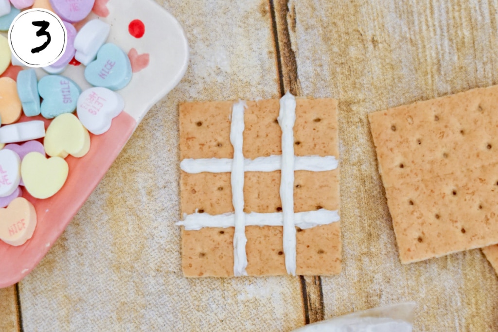 DIY Valentine's Tic Tac Toe Sweet Treat & Game - Thrifty Jinxy