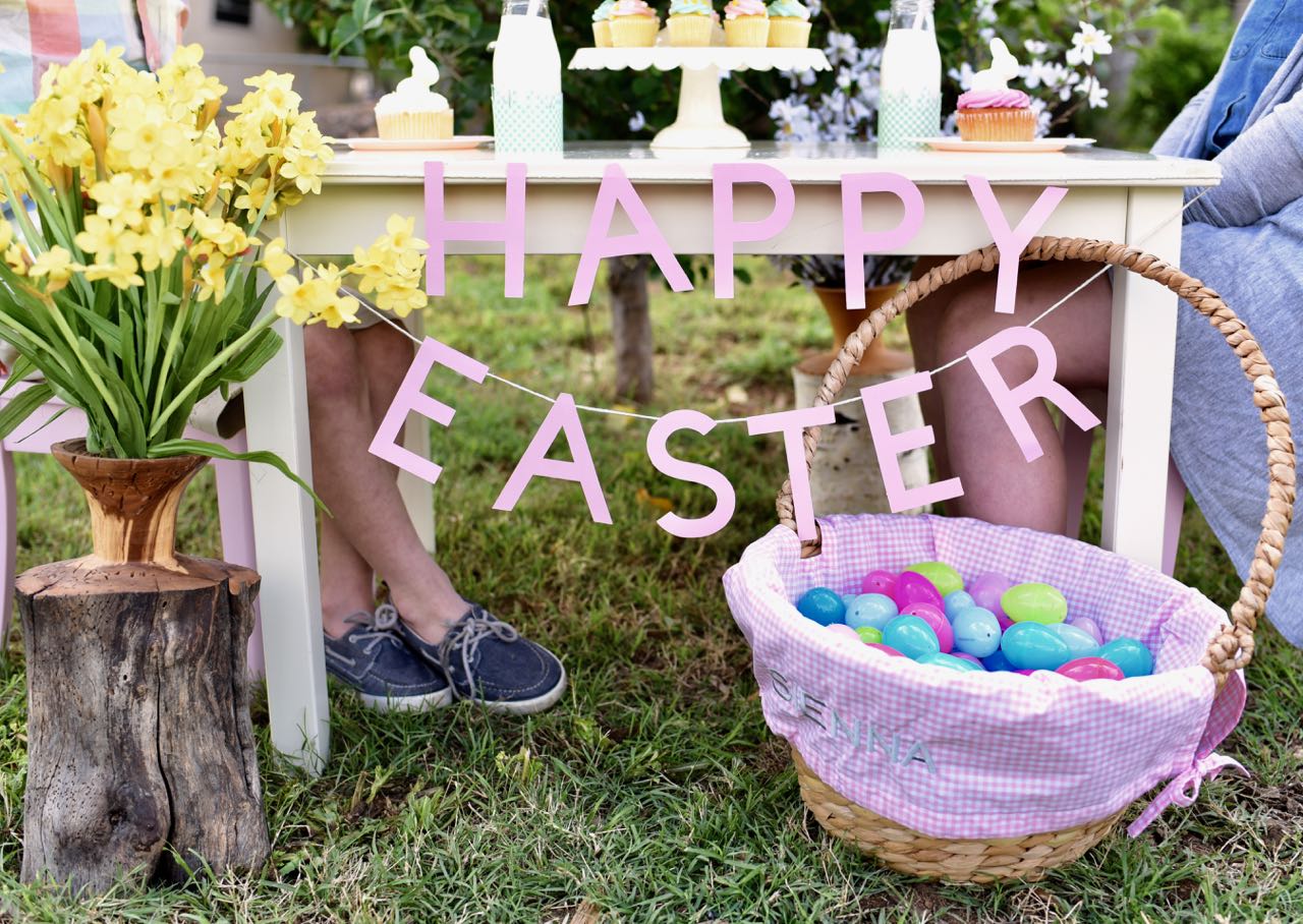8 Adorable Cricut Easter Projects - Thrifty Jinxy