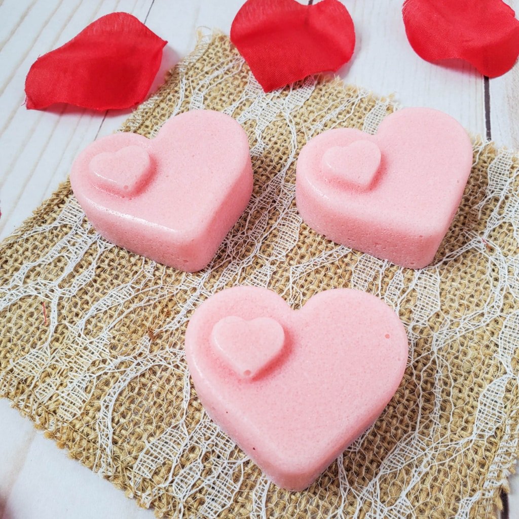15 Favorite Easy Valentine's Day Crafts - Thrifty Jinxy