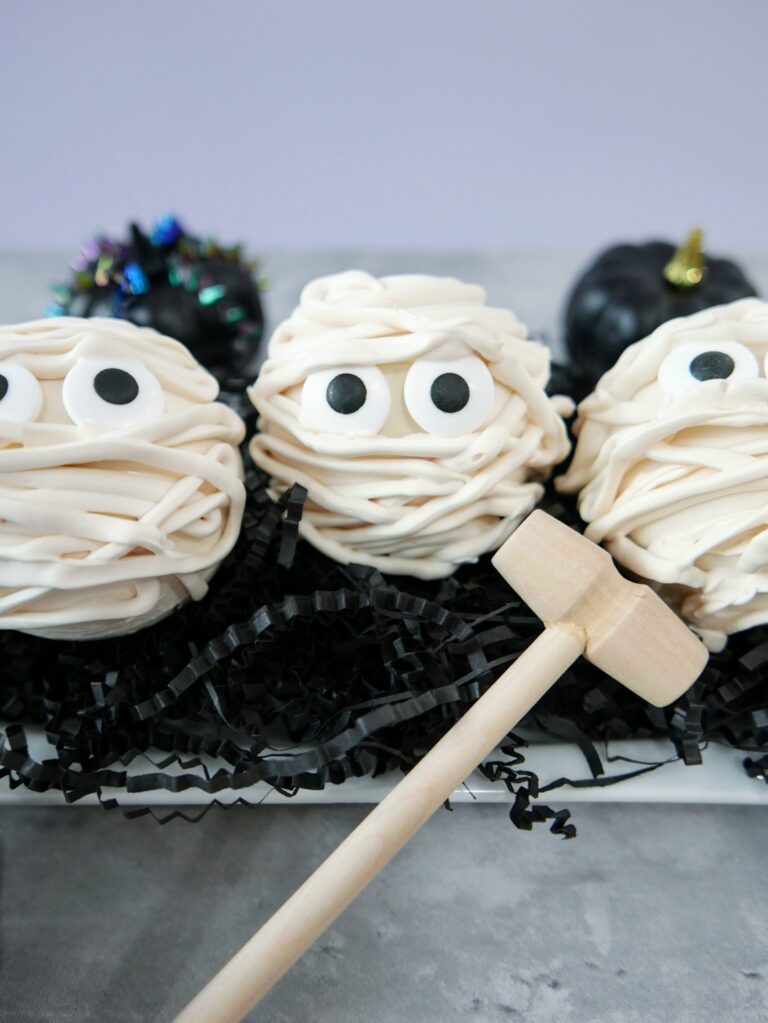 Breakable Candy Mummy - Make a Fun Halloween Treat! - Thrifty Jinxy