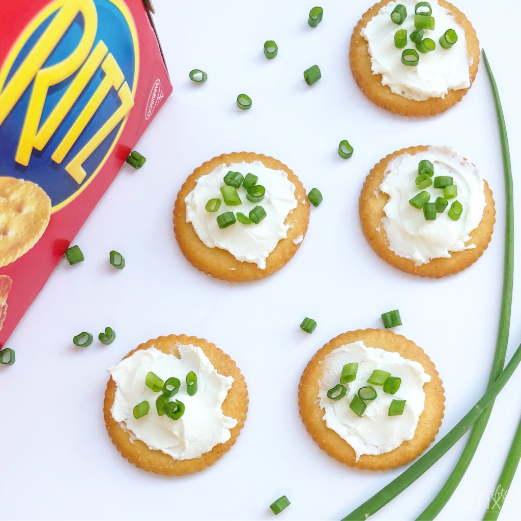 Easy Appetizers in 5 Minutes - Herbed Cream Cheese Ritz - Thrifty Jinxy