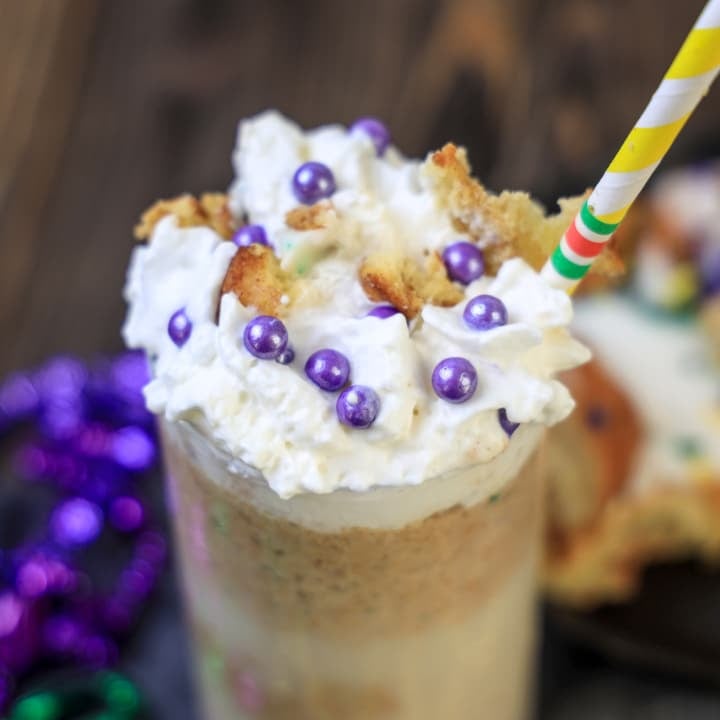 King Cake Frappuccino - A Fun Mardi Gras Recipe! - Thrifty Jinxy