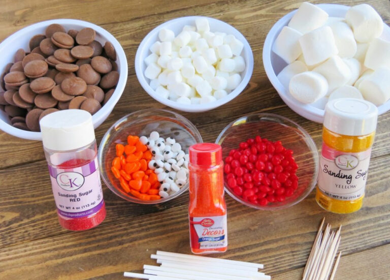 Fun Marshmallow Turkey Pops for Thanksgiving - Thrifty Jinxy