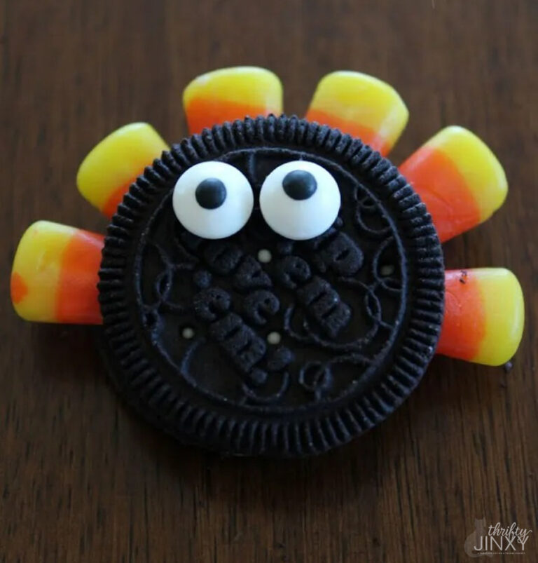 The Cutest OREO Turkey Cookies - Thrifty Jinxy