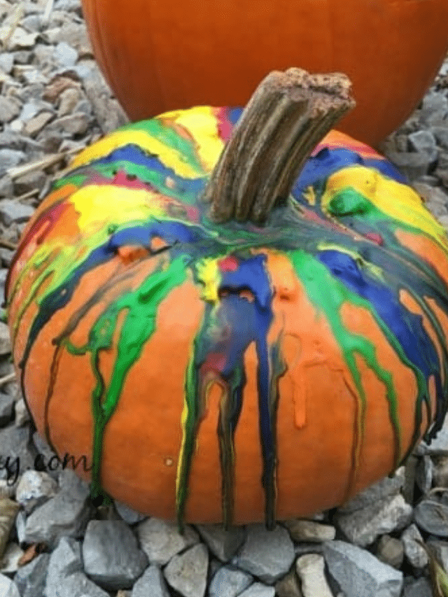 DIY Crayon Drip Pumpkin Craft Tutorial - Thrifty Jinxy