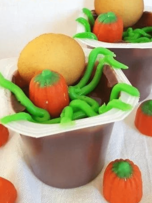 Pumpkin Patch Pudding Cups (fun and easy) - Thrifty Jinxy