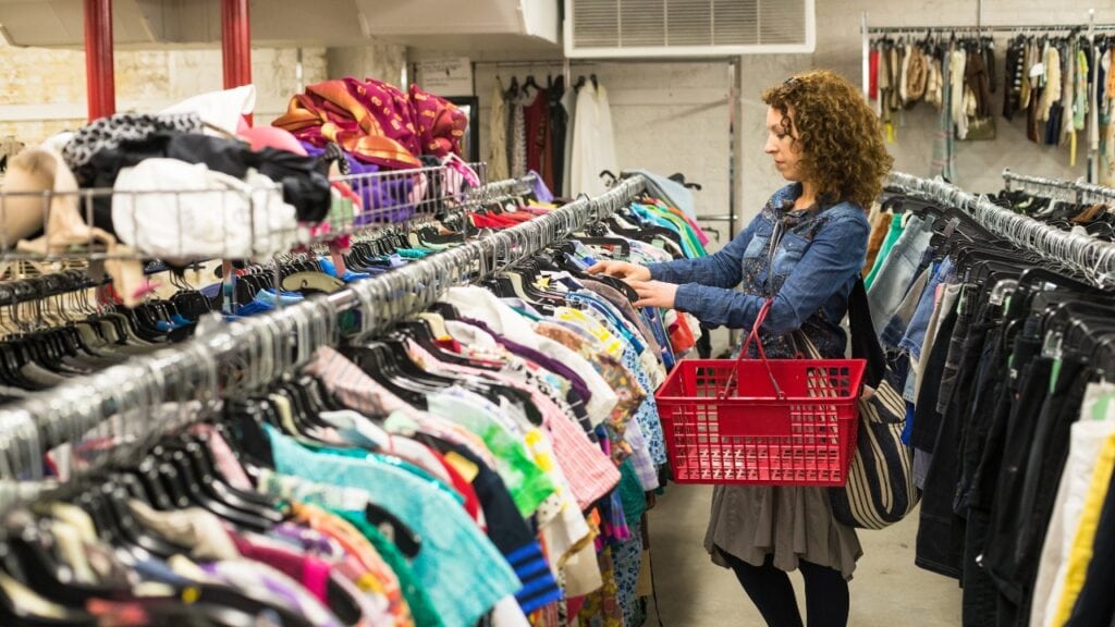 Top Thrift Store Tricks that Help Me Find the Good Stuff - Thrifty Jinxy