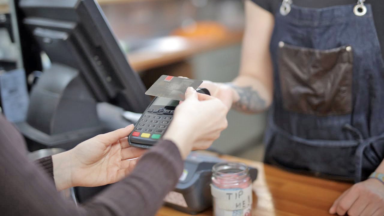 You’re wasting money at the register—here’s how to beat those impulse ...