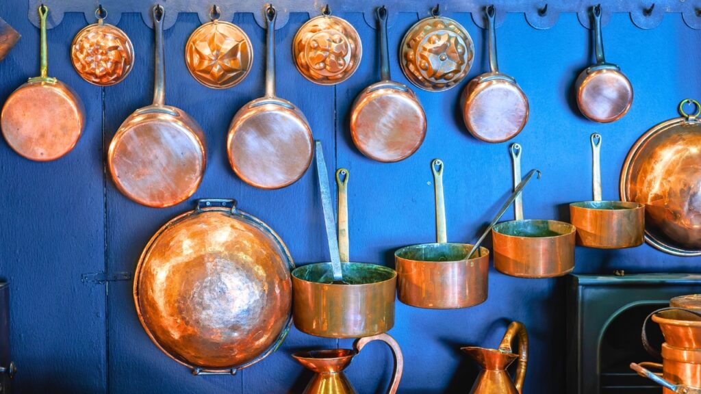 10 old kitchen items that could be worth way more than you think ...