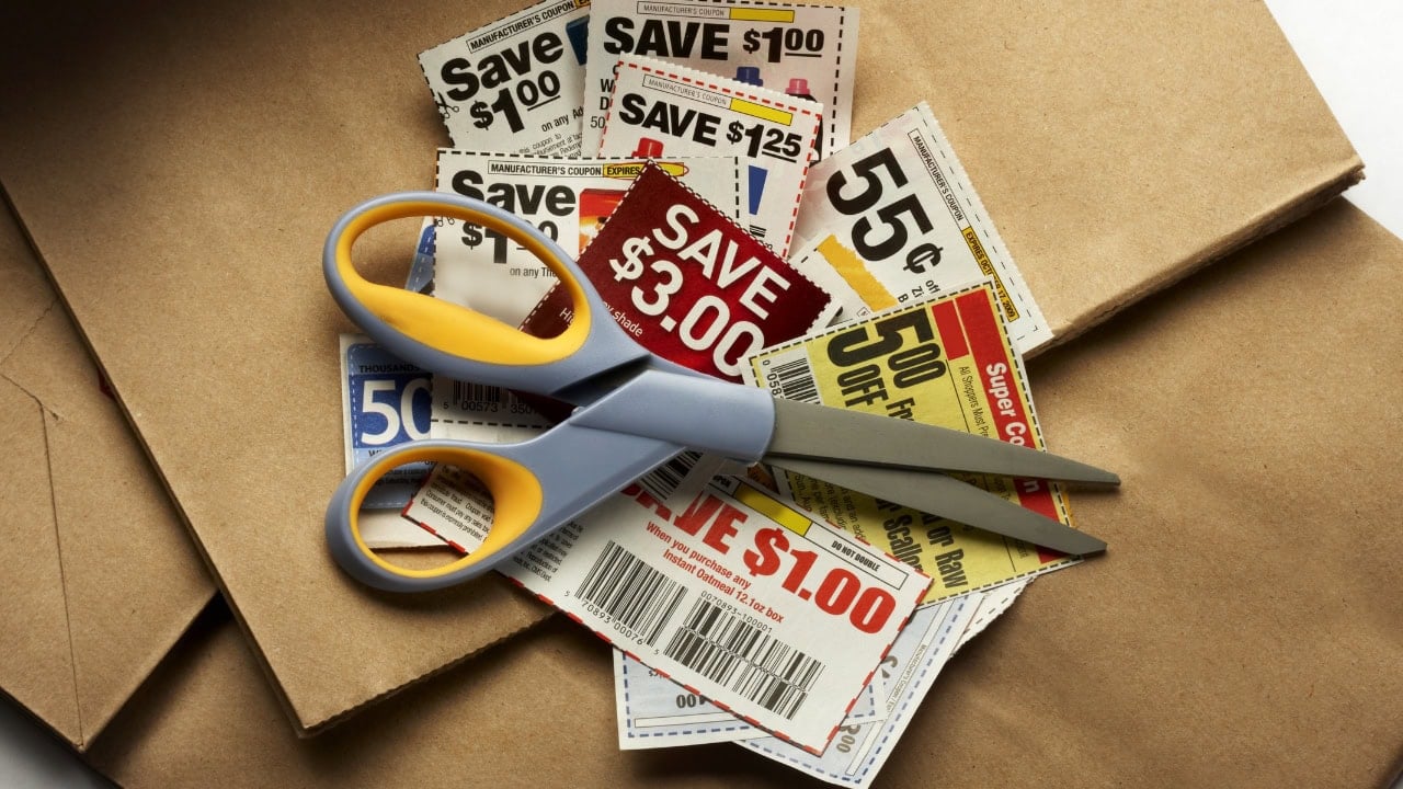 Why so many people think they’re saving when they’re not - Thrifty Jinxy