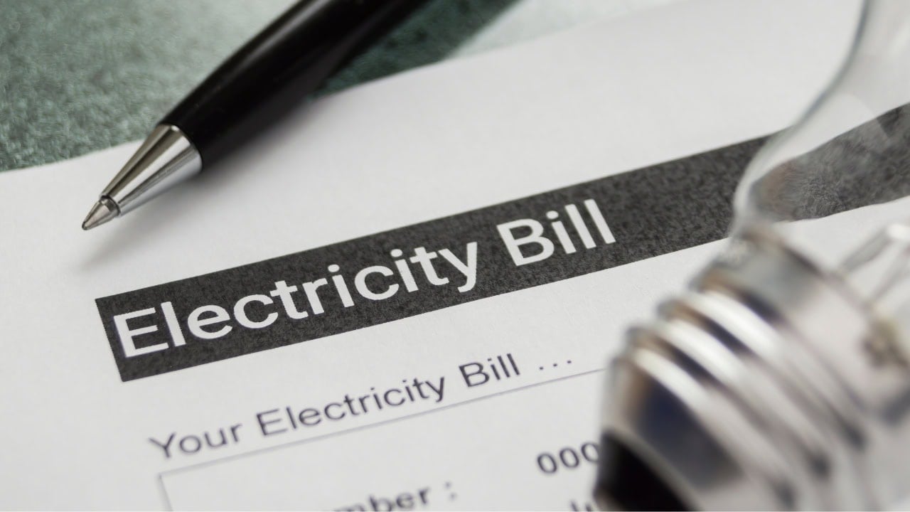 How I cut my power bill by $60 with one phone call - Thrifty Jinxy