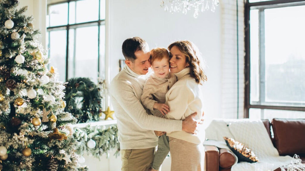 12 Christmas morning traditions that don’t revolve around more presents ...